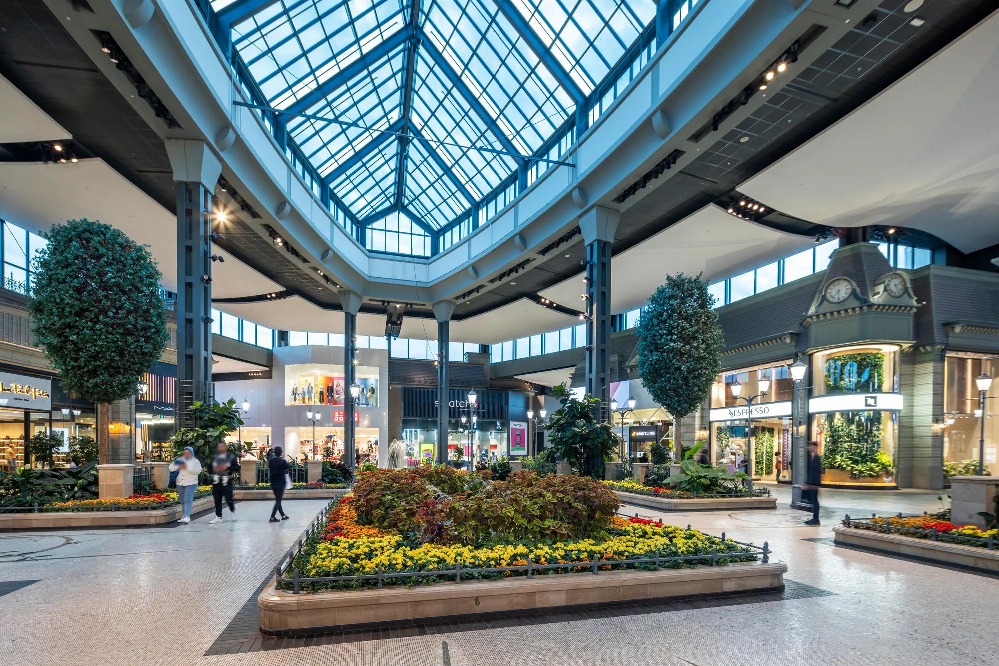 Les nouveautés de CF Carrefour Laval