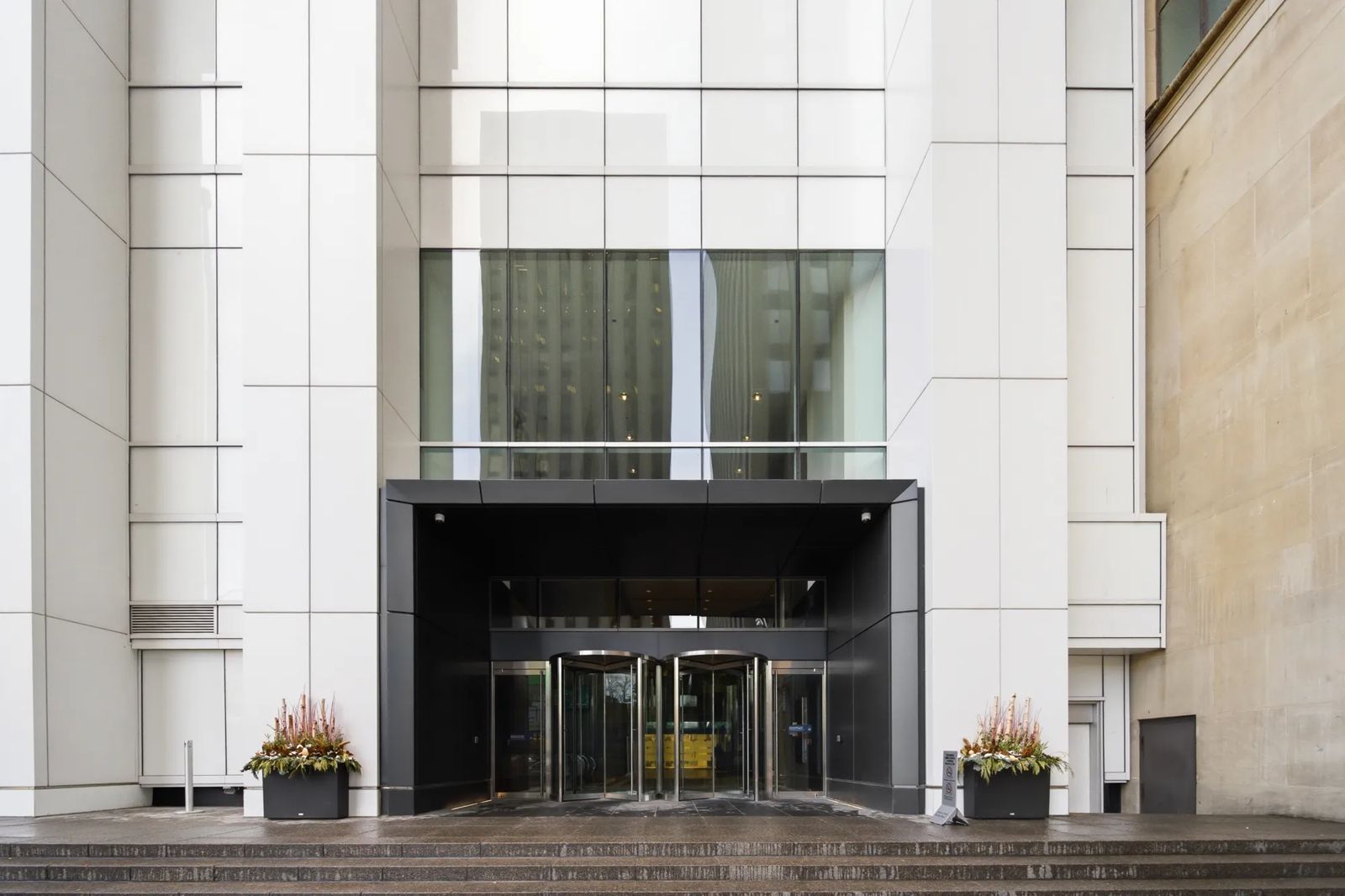 401 Bay Street
